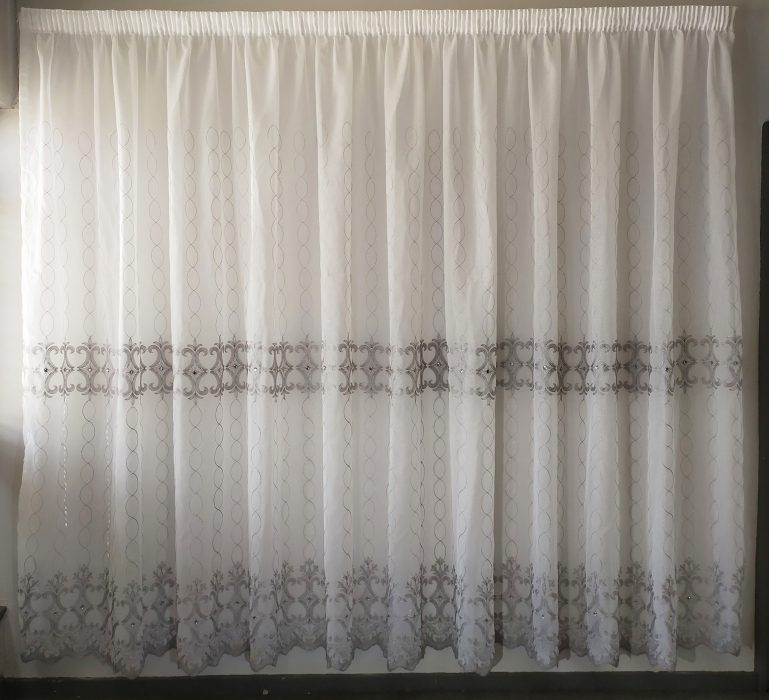 Embroidered Linen Voile 2120 Grey - Voil Centre